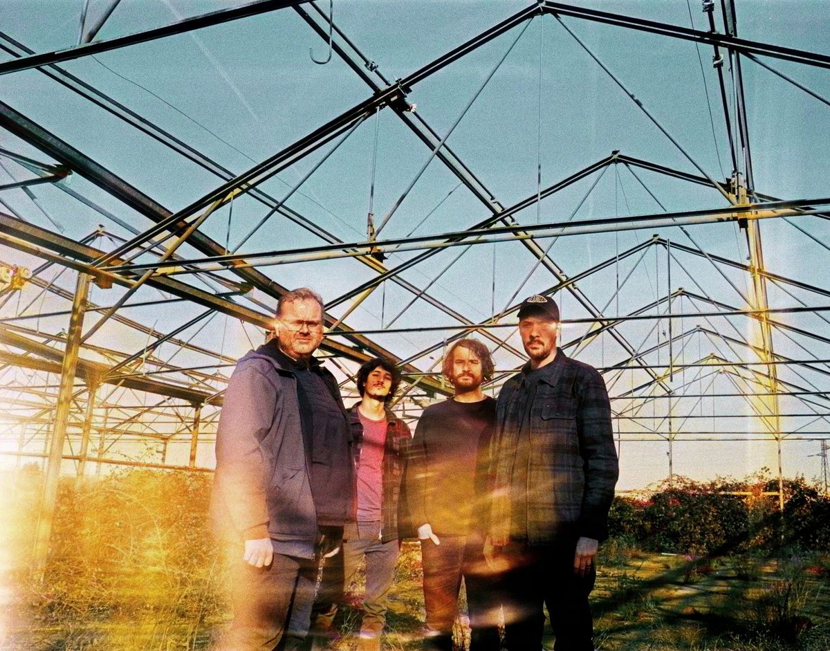 Liminal Status | Watertank