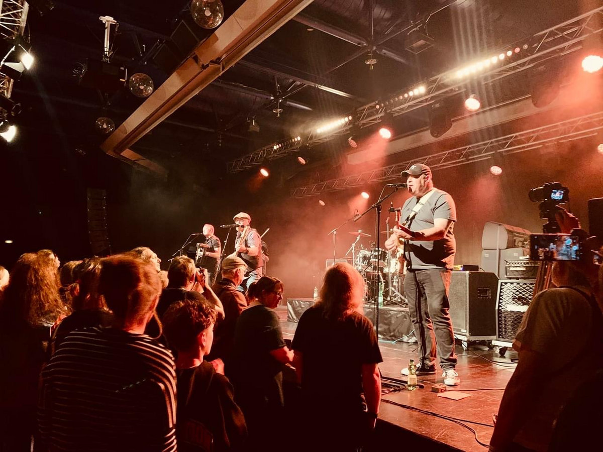 Big Pub in the Sky | The Electrics