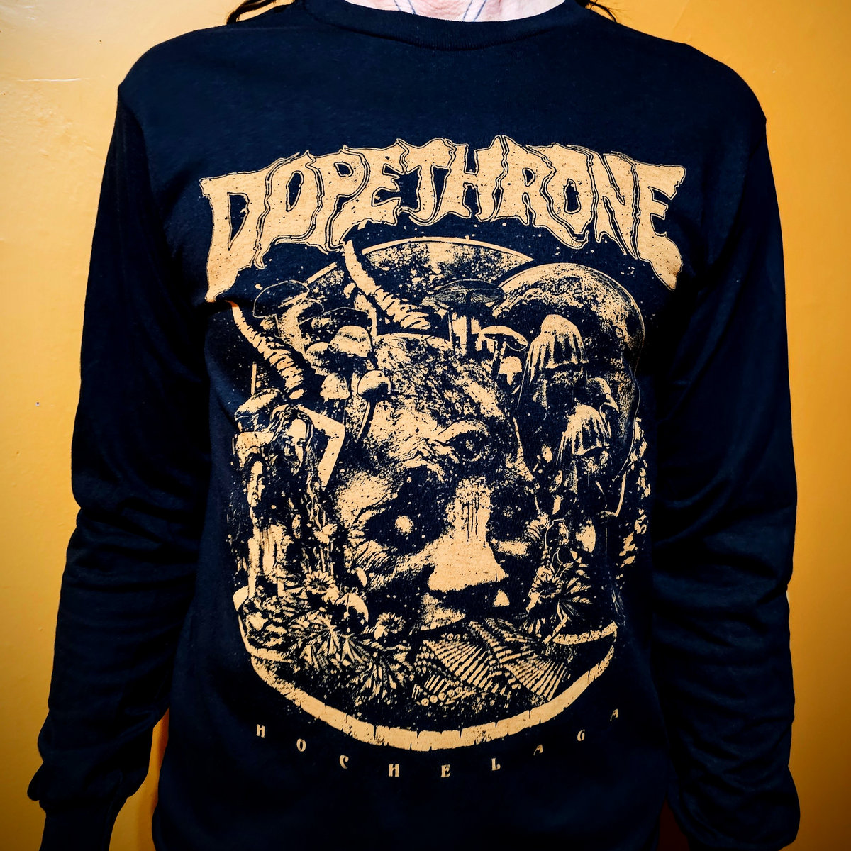 "HOCHELAGA" Long Sleeves t-shirt | DOPETHRONE