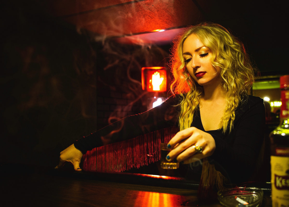 Sings Sad Songs | Rachel Brooke