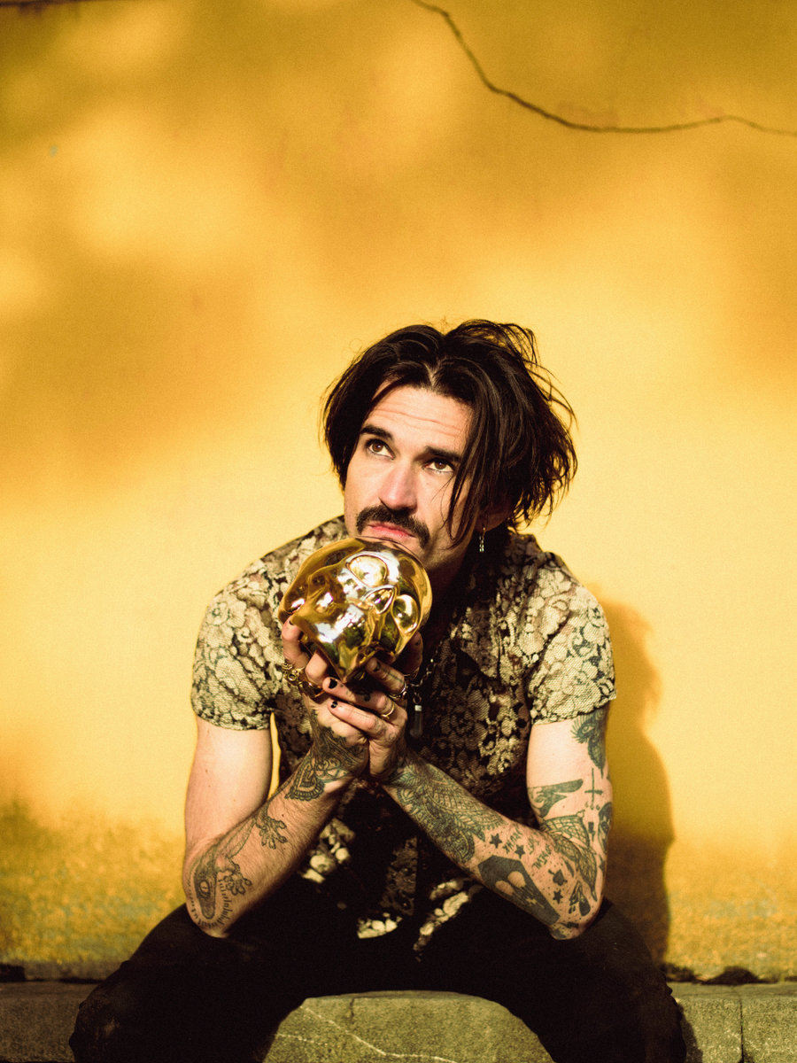 Isolation Tarot | Stanley Duke and the Kindred Spirits