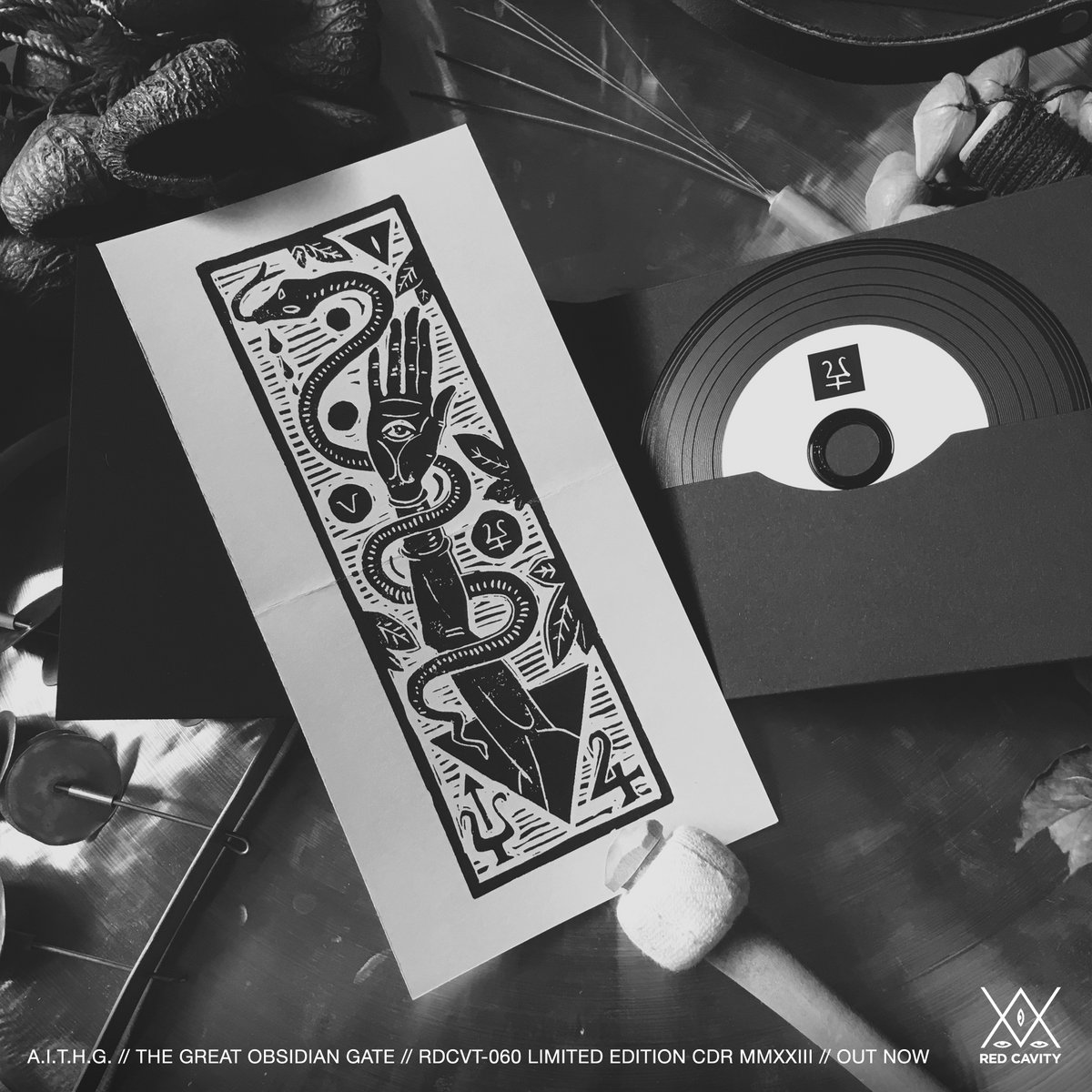 The Great Obsidian Gate | ALONE IN THE HOLLOW GARDEN