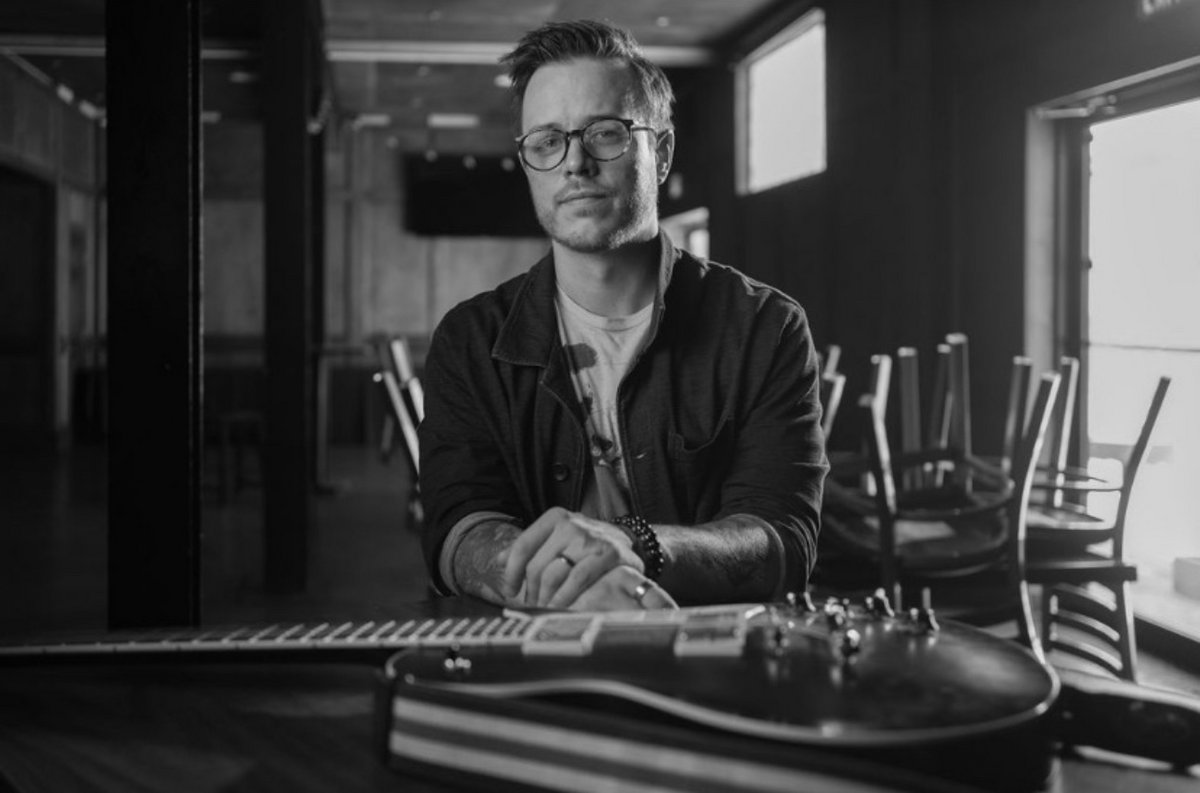 Falling Grace | Charlie Ballantine