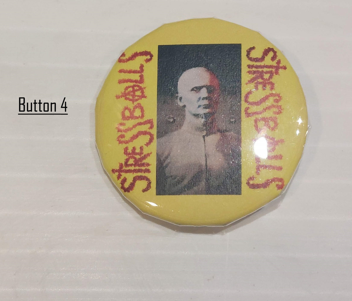 Pack of 4 buttons | The Stress Balls