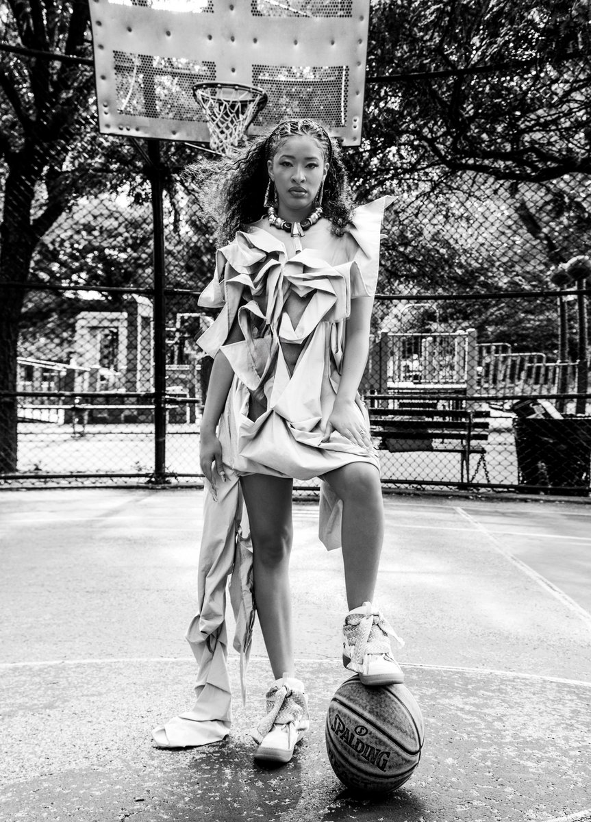 Weird Girl Antics | Chyna Streetz