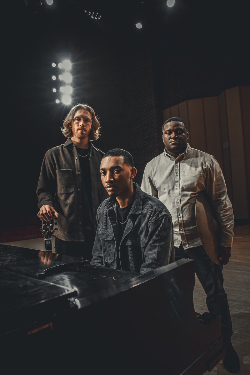 "As an Organ Trio" | Elisha