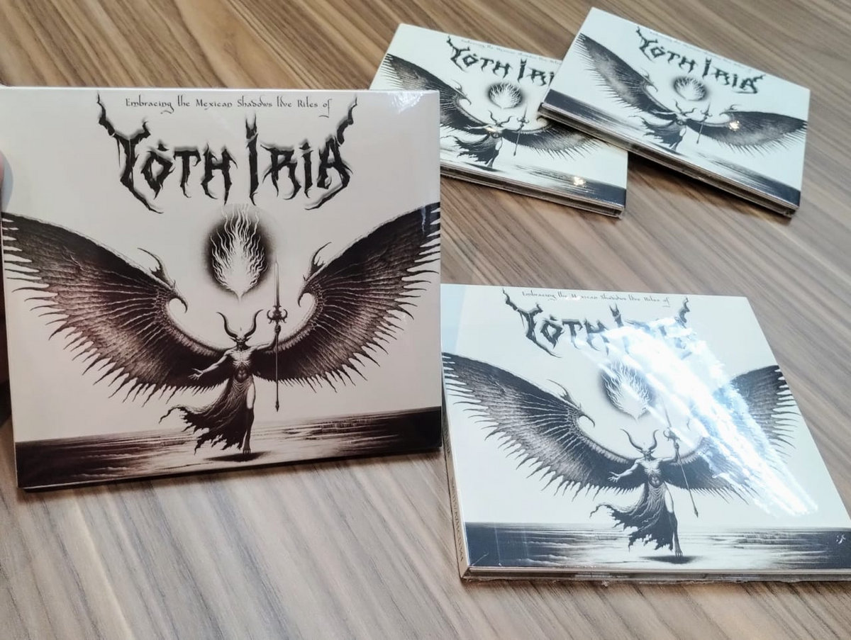 Embracing the Mexican Shadows - Live Rites of YOTH IRIA | YOTH IRIA ...