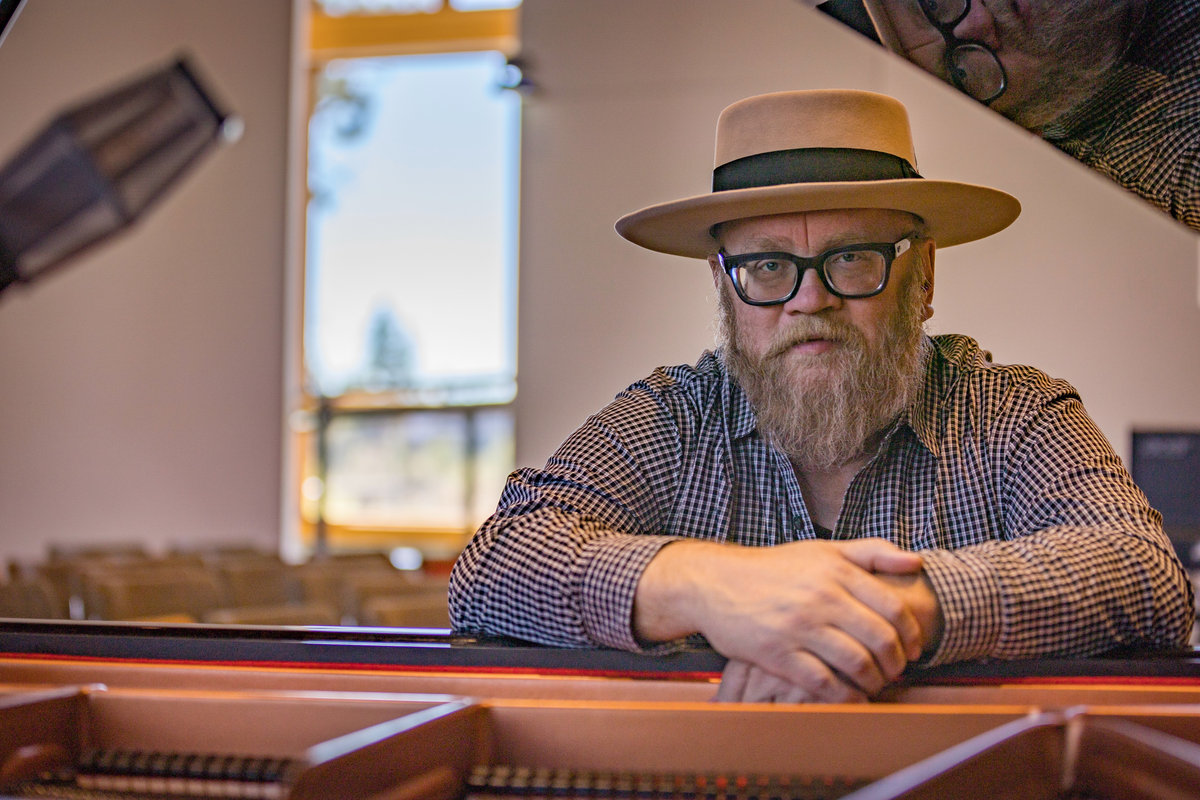 Moment | David Finch