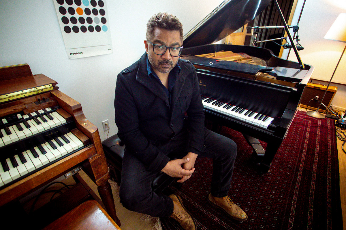 Free To Dance | Deron Johnson