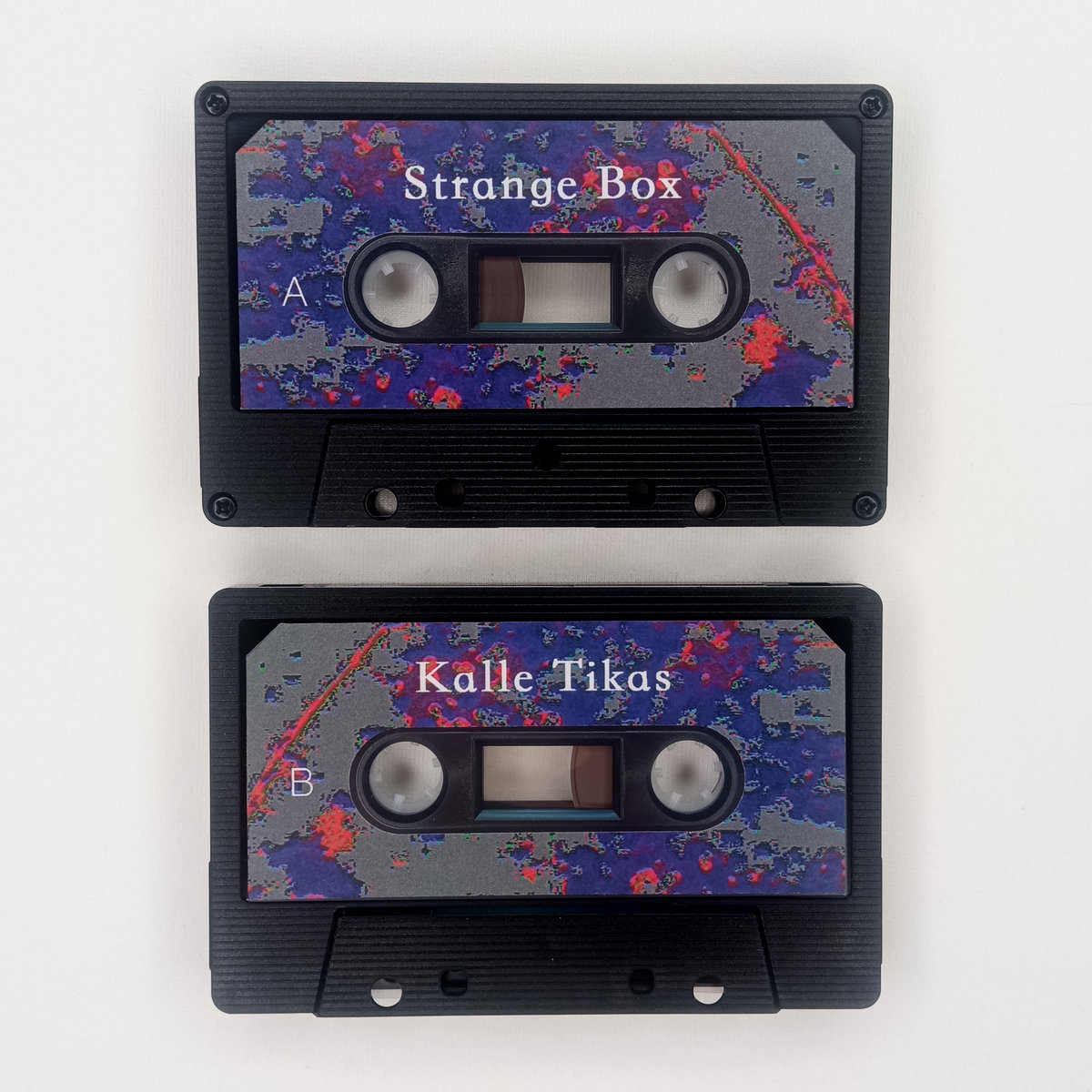 Strange Box | Kalle Tikas