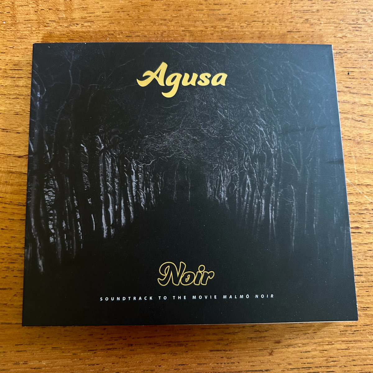 Noir | Agusa