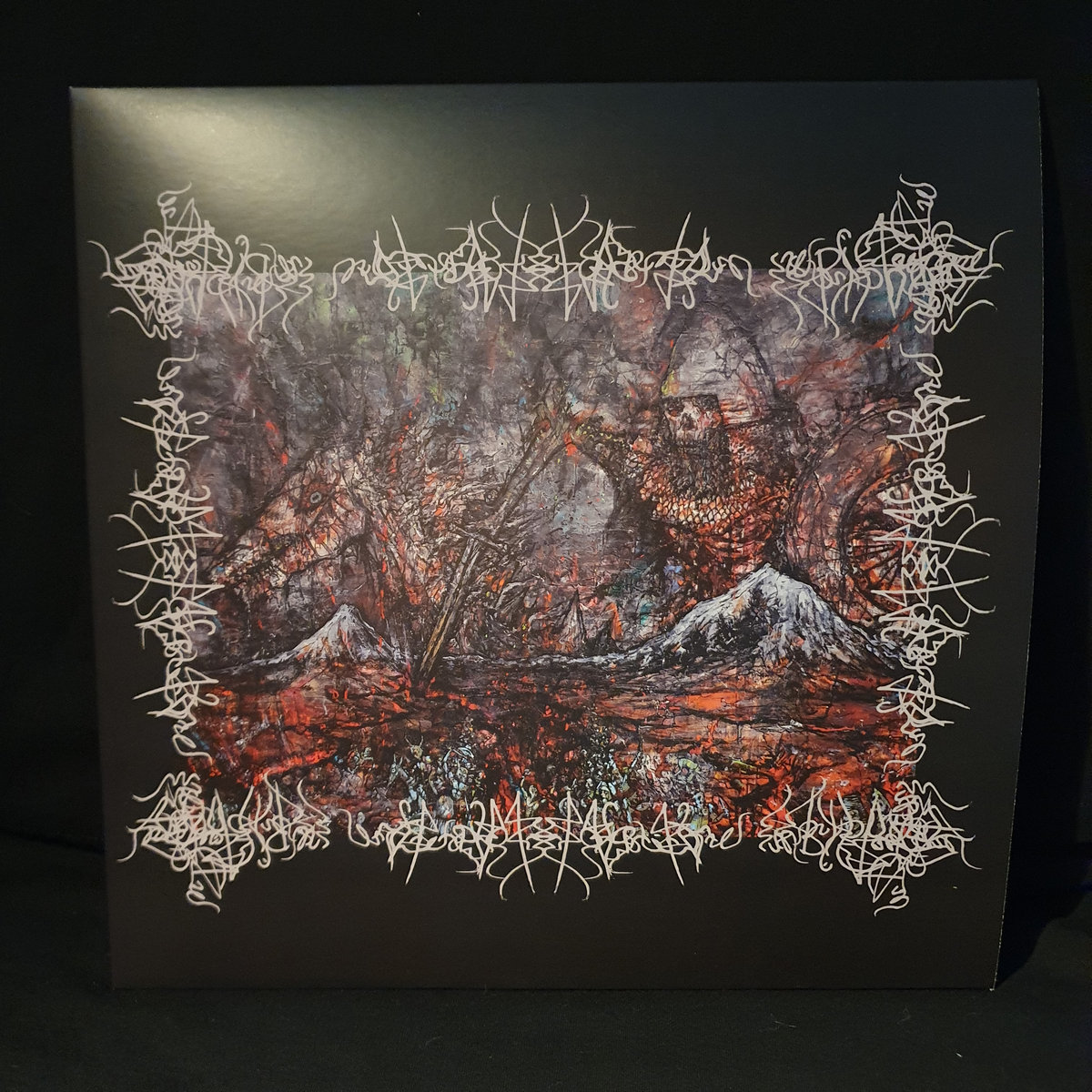 Odz Manouk - Ծուռ (Tzurr) | Blood Coloured Beast