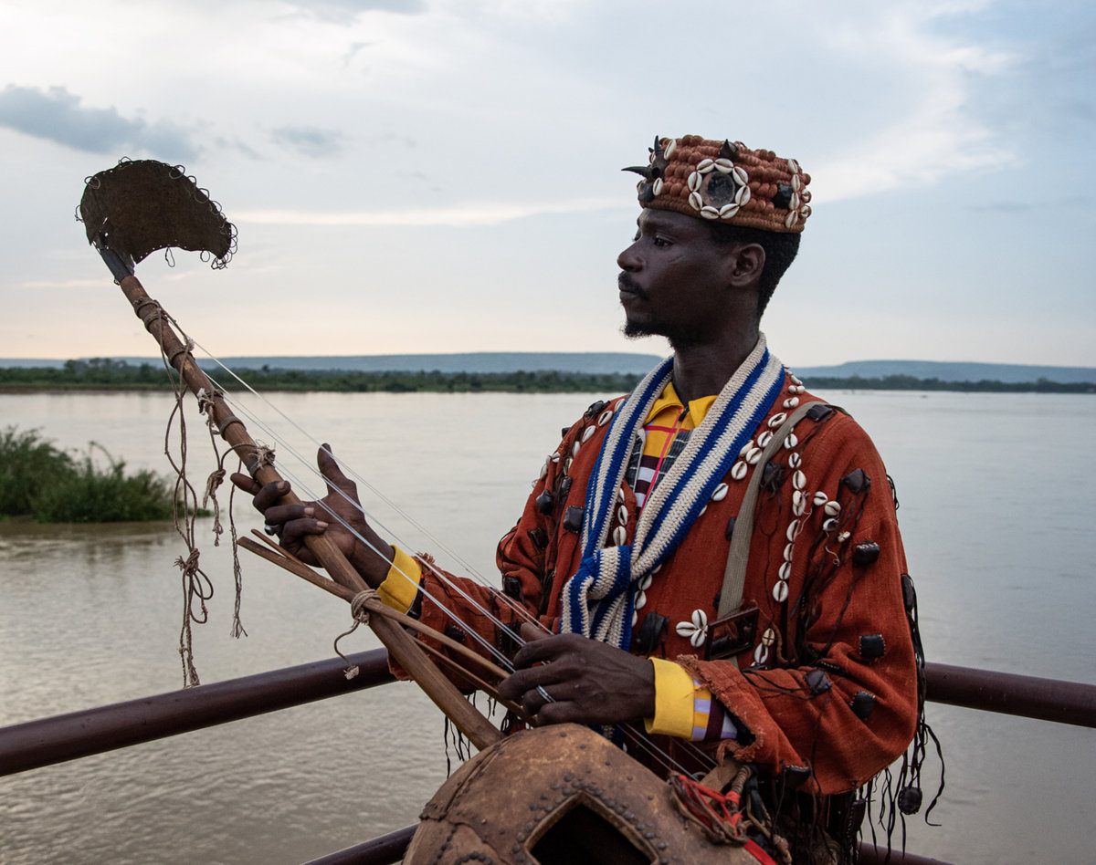 Hunter Folk Vol 1: Tribute to Toumani Koné | Nfaly Diakité