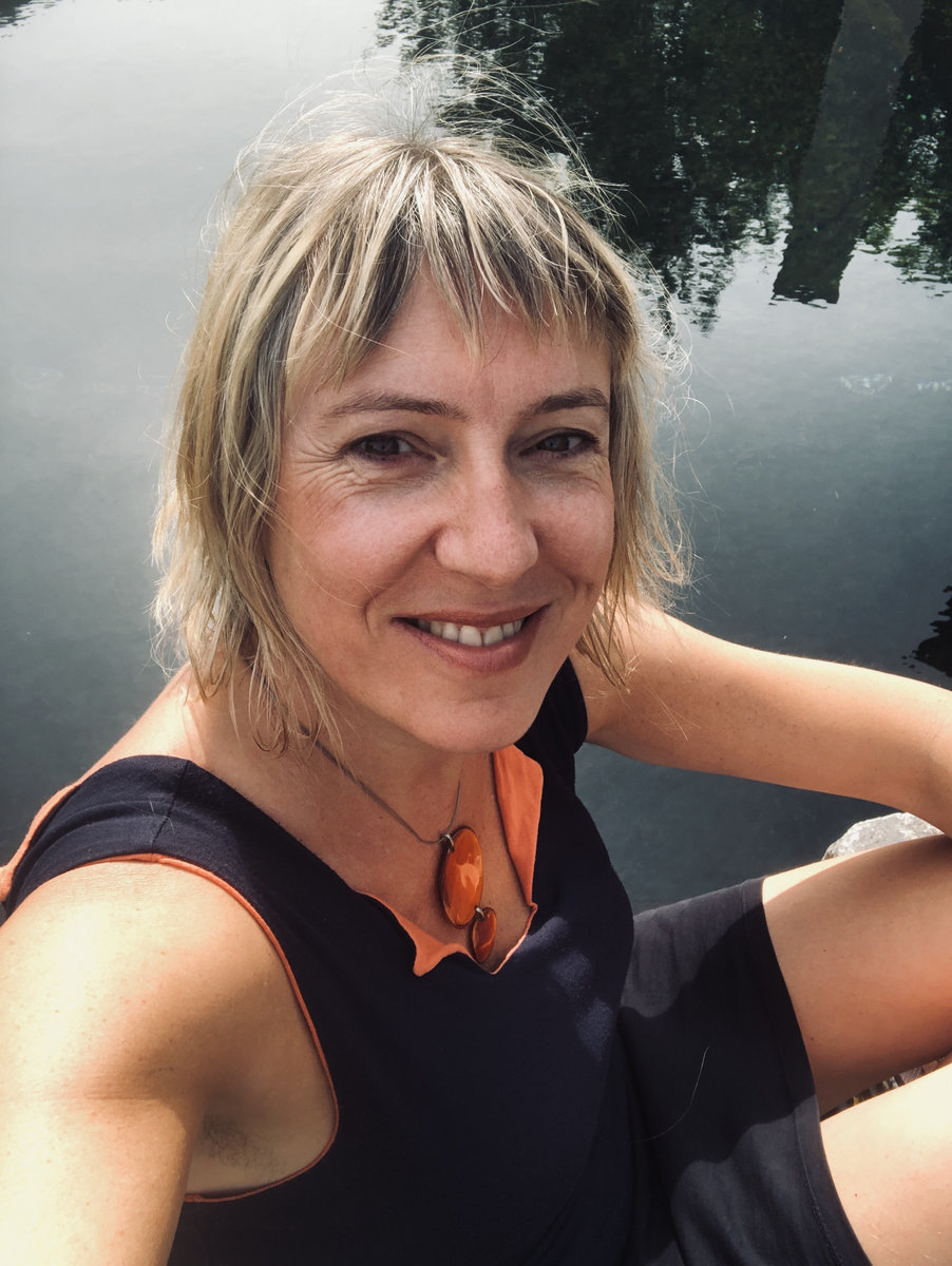 SISTER - the album | Patricia Van Cutsem