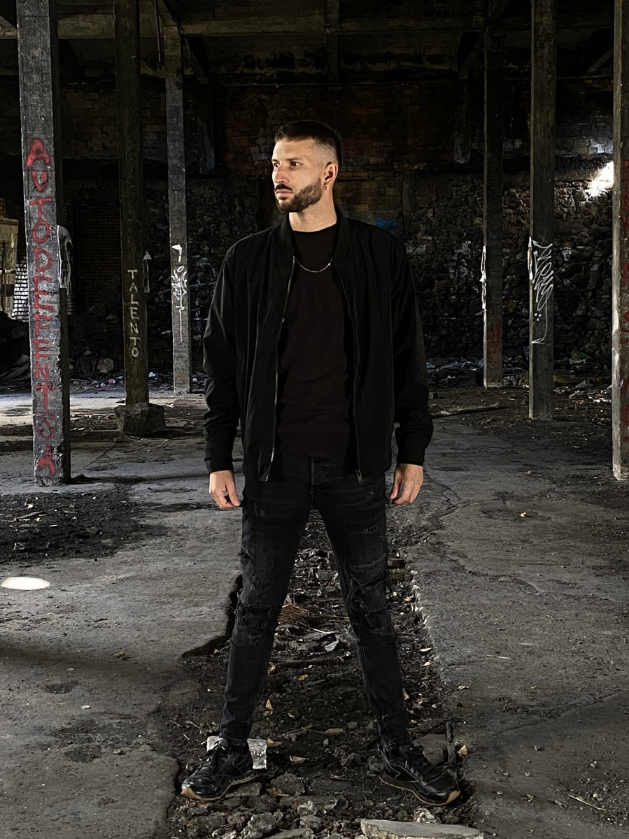 Willy M - Volcano | Willy M