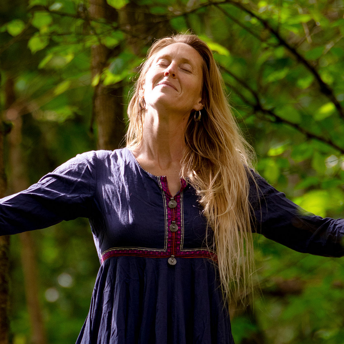 Vibrations de Joie | Maria Steidel