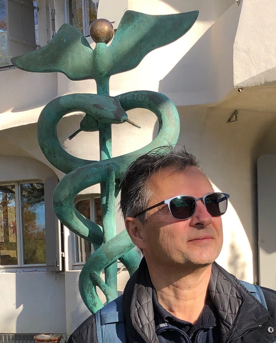 Blue Sphere | Dominique Starck / Marcus Reichard | Dominique Starck