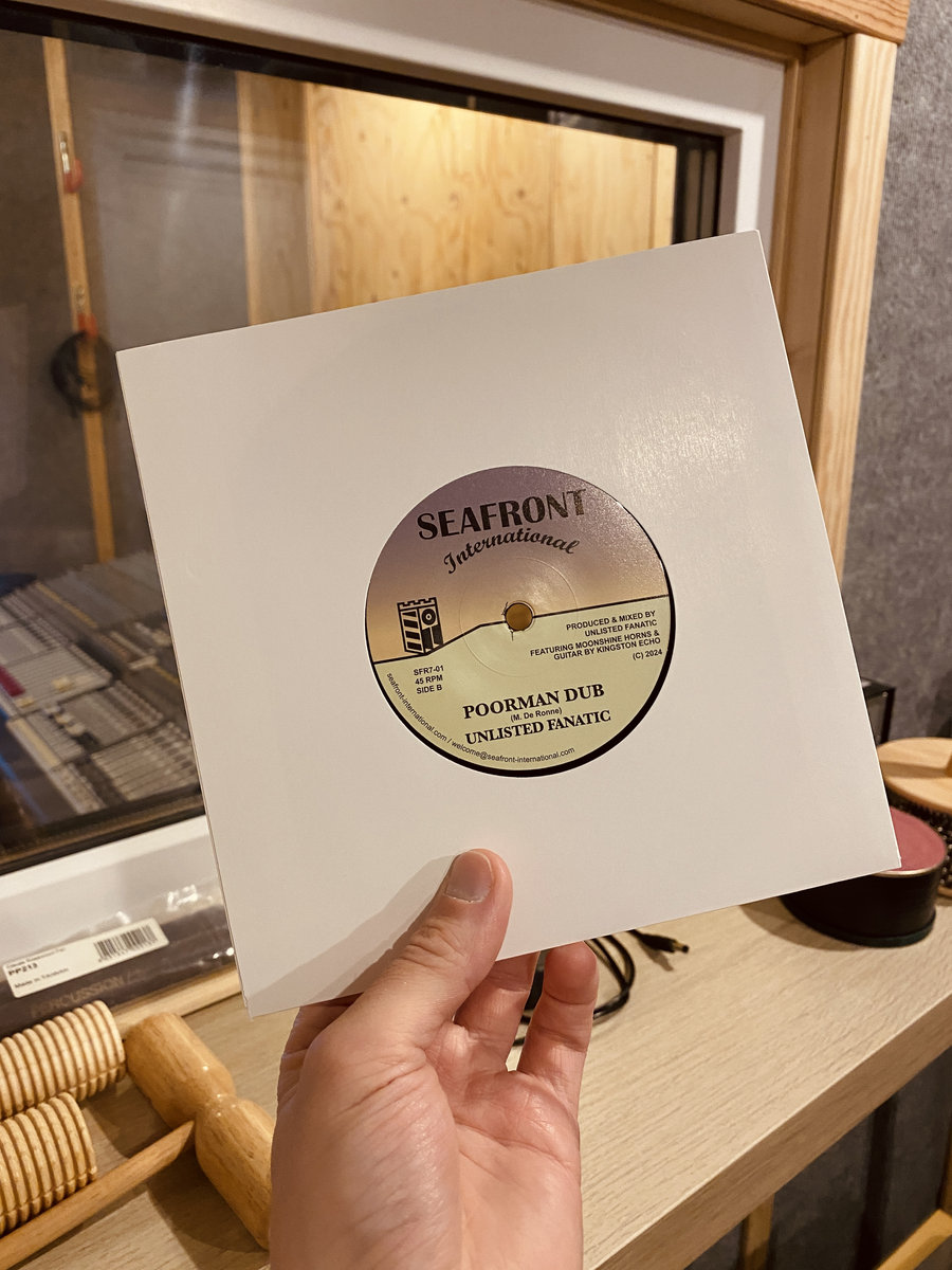 Sandeeno & Unlisted Fanatic - Poorman | Seafront International