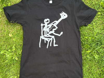 T Shirt | Camera Picture/Cameron Picton