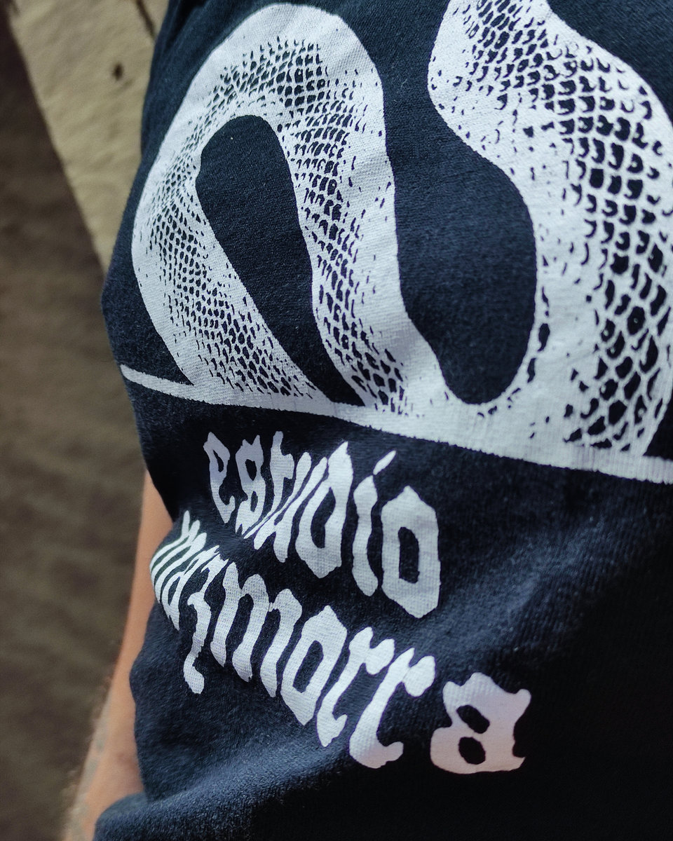 Camiseta "Estudio Mazmorra" | Medalla