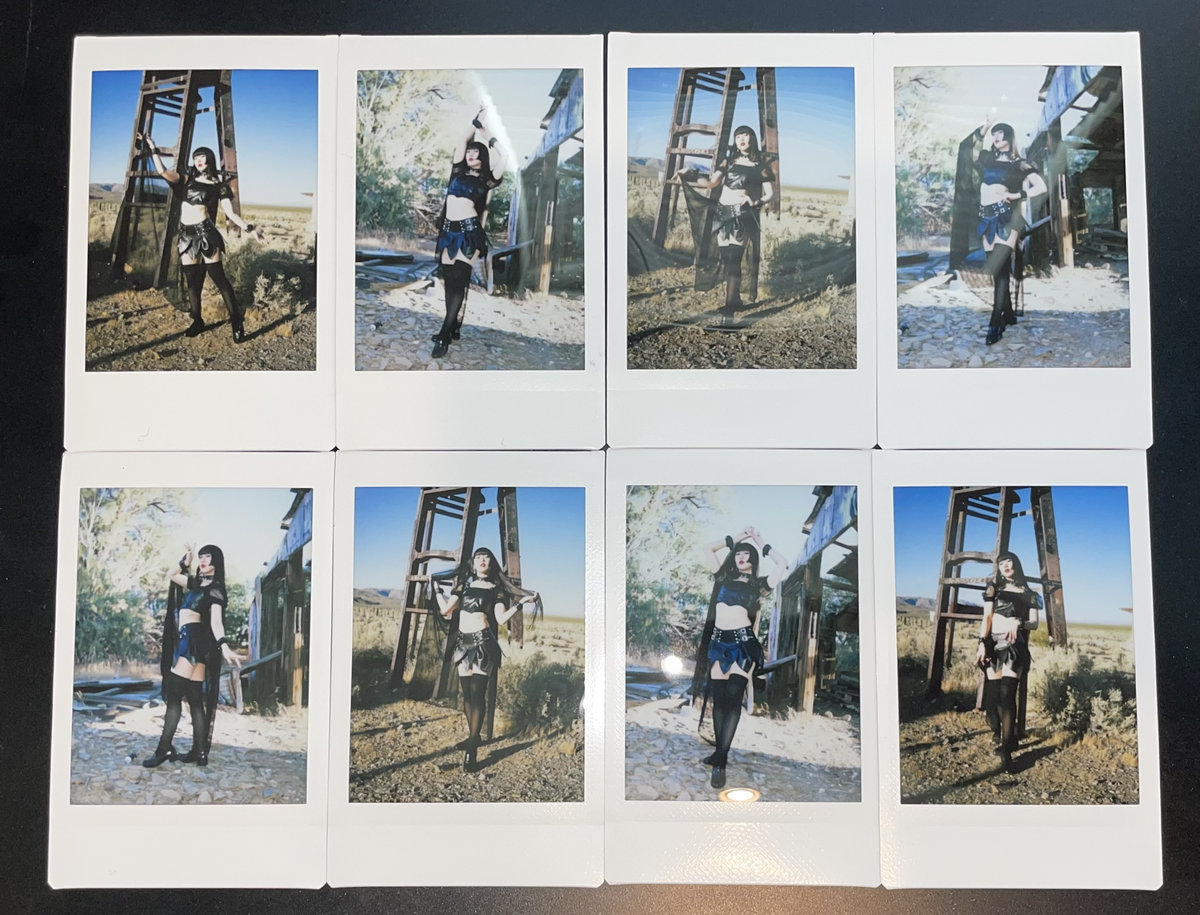 Isiliel - Queen of the Desert 2 Cheki Set | Isiliel