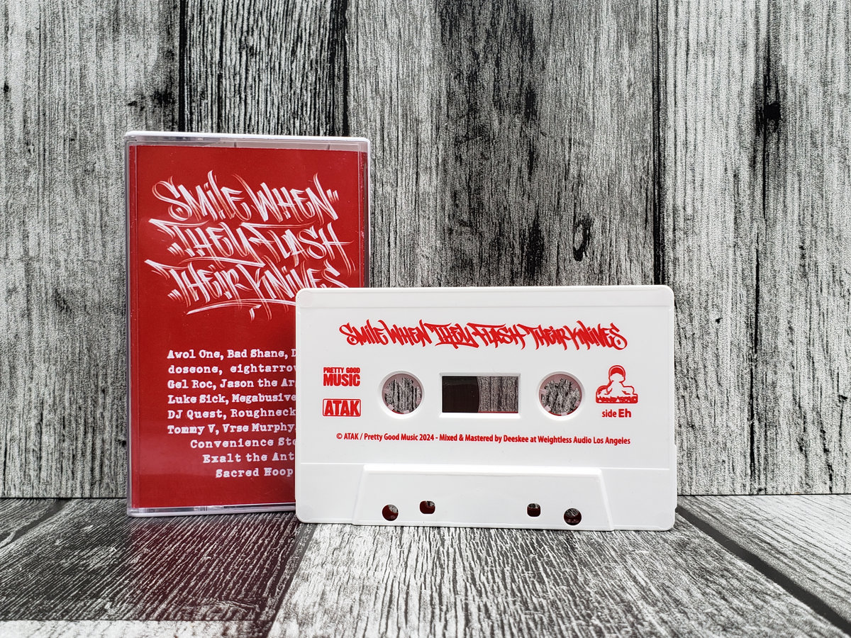Smile When They Flash Their Knives | Various Artists | Hand'Solo Records