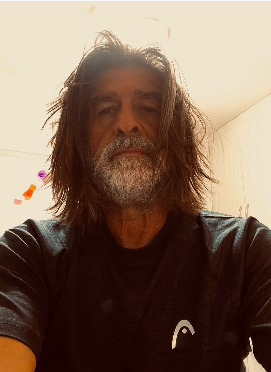 Hors la loi | Daniel Gamache | La virgule flottante