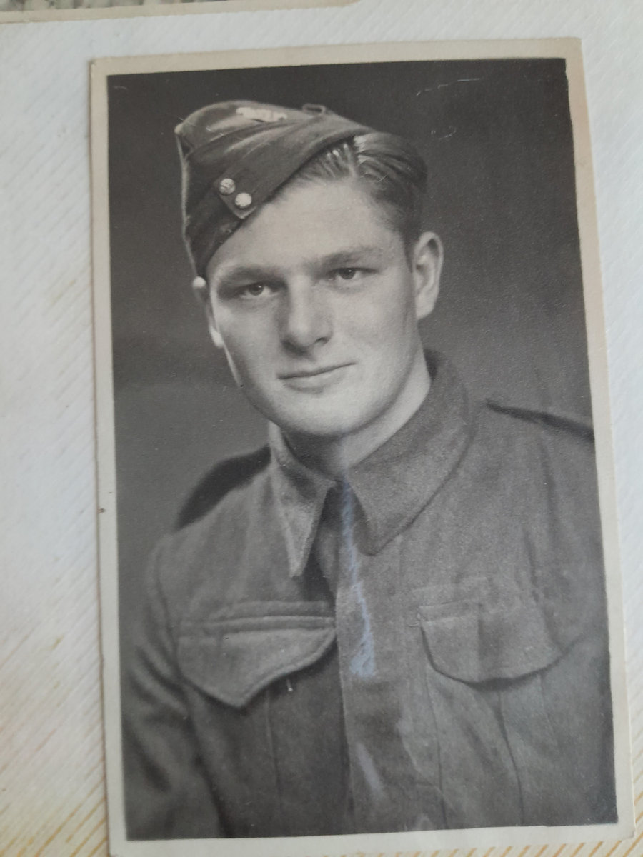 Robot Reboot | Johnny and the Robots