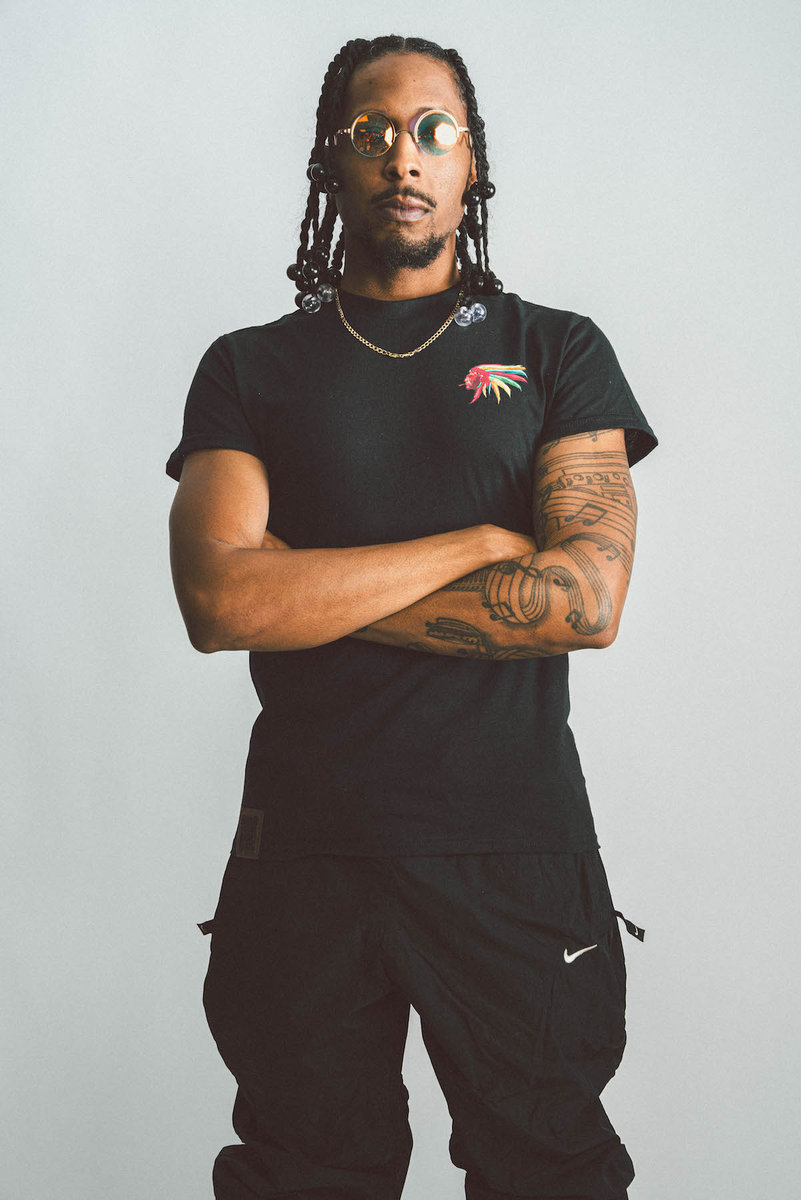 CHIEF LOGO TEE | ilajide