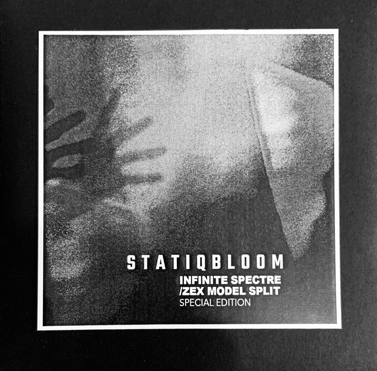 INFINITE SPECTRE / ZEX MODEL SPLIT (Special Edition) | STATIQBLOOM
