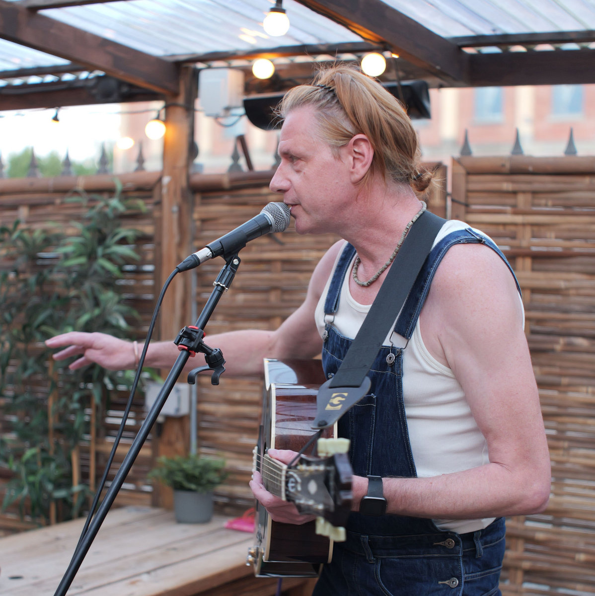 Inside Outside | Ben Calvert | Ben Calvert & The Swifts