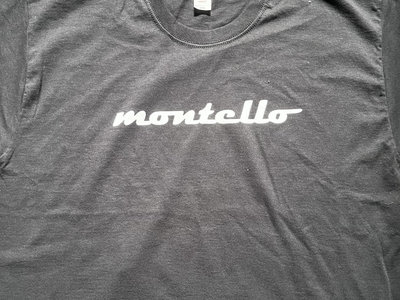 Black "Montello" T-shirt | Montello