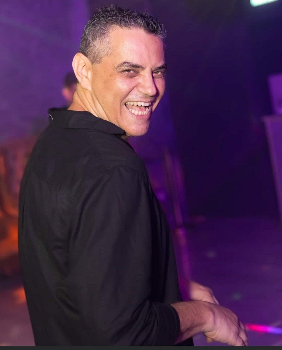 Mecano vs. Levi Smith & Josele De la Rosa feat. José Carlos Escobar - Una Rosa Es Una Rosa (Oren ...