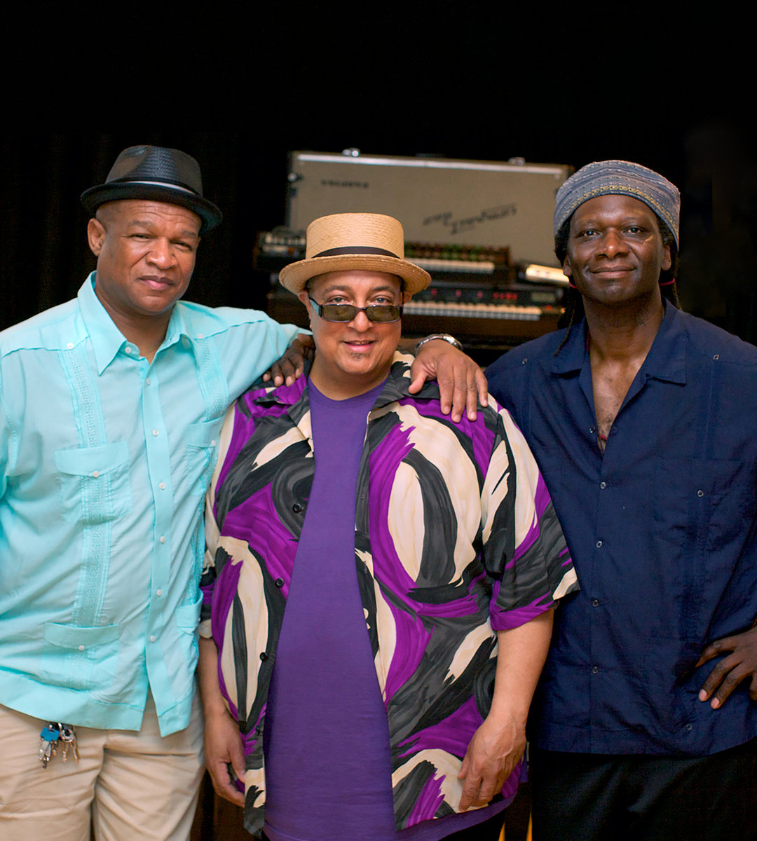 VELVET SONGS | CHICAGO TRIO (Ernest Dawkins, Harrison Bankhead, Hamid ...