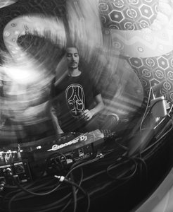 Music | Internal Wave