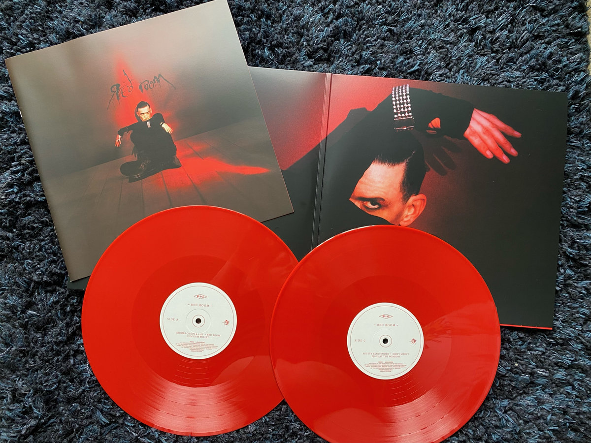 RED ROOM (Deluxe Edition) | PIG
