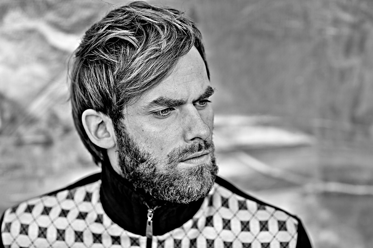 Breaking Up The Static | Pitto