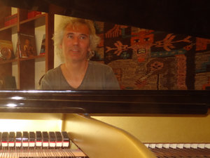 Music | Jürg Bernet