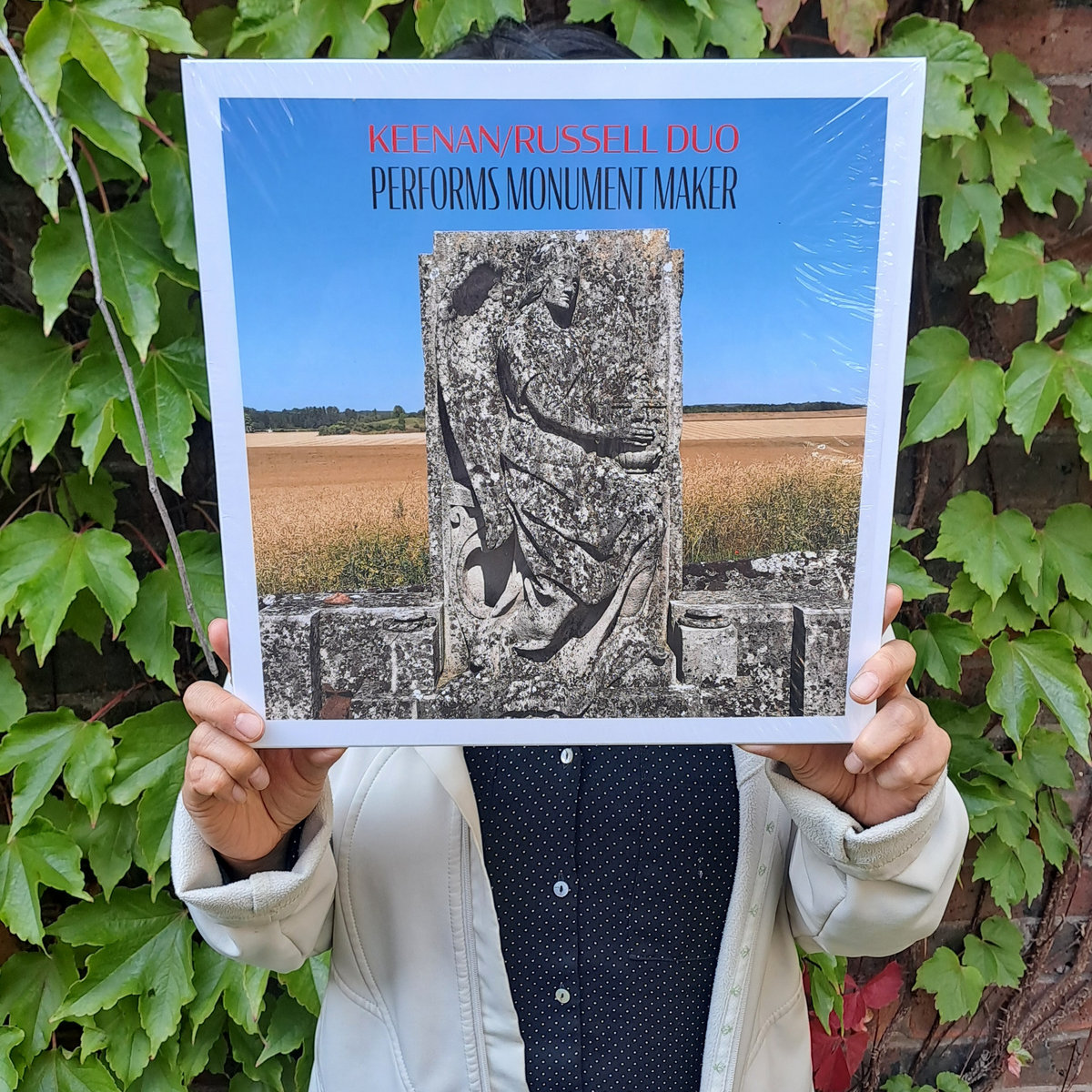 Performs Monument Maker | Keenan/Russell Duo | Glass Modern