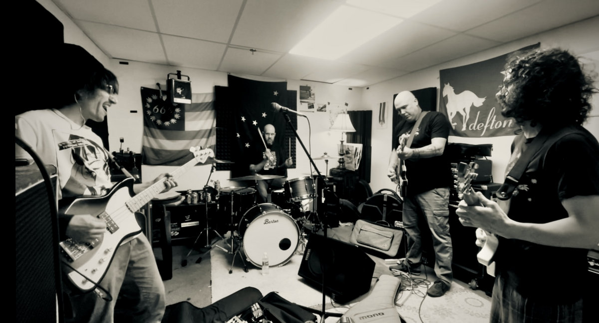 Originale | ruth e. toothless