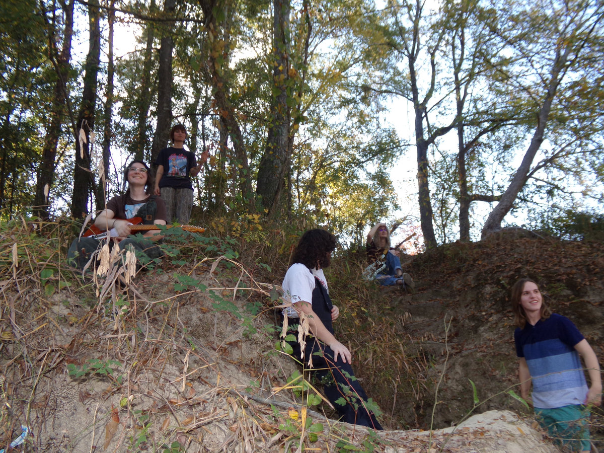 it's off your shoulders | defluo cervus