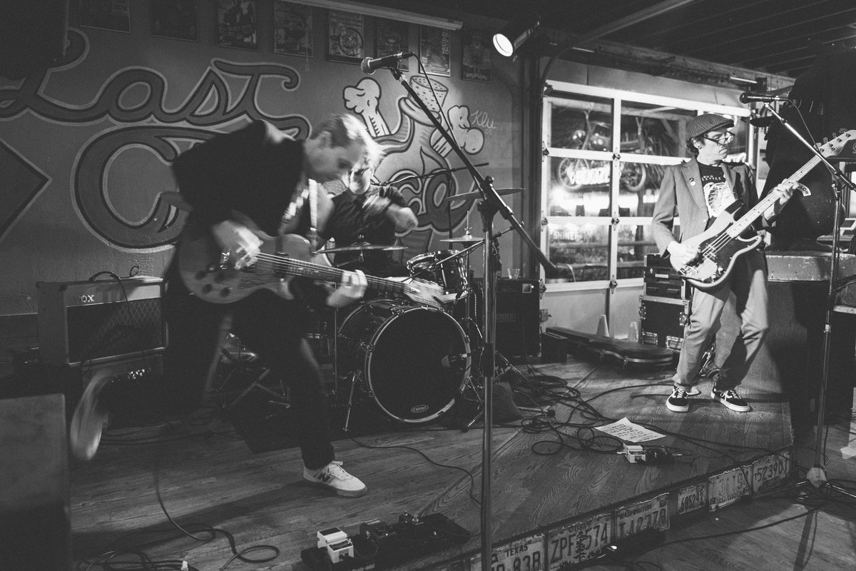 Tim McBride & The Divide | Tim McBride & The Divide