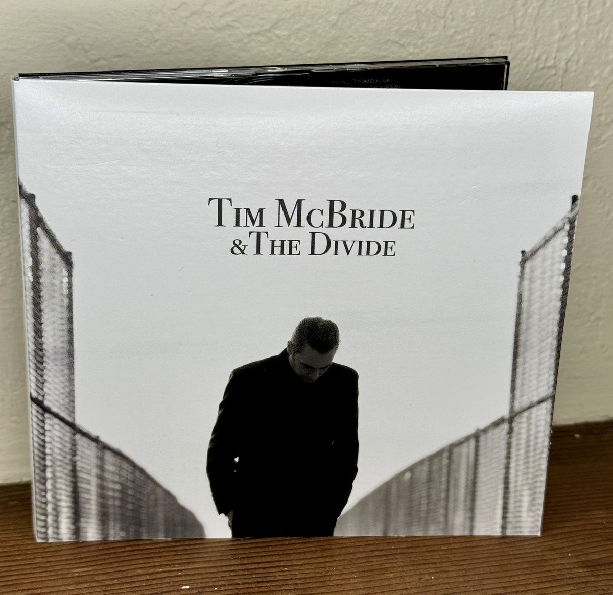 Tim McBride & The Divide | Tim McBride & The Divide