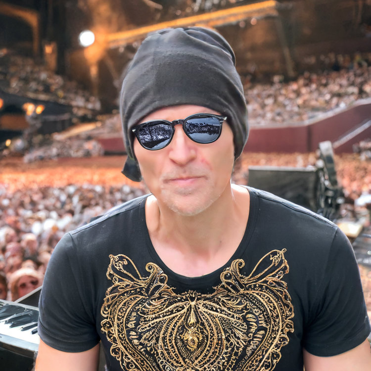 Shattered Mirrors | RAUL M