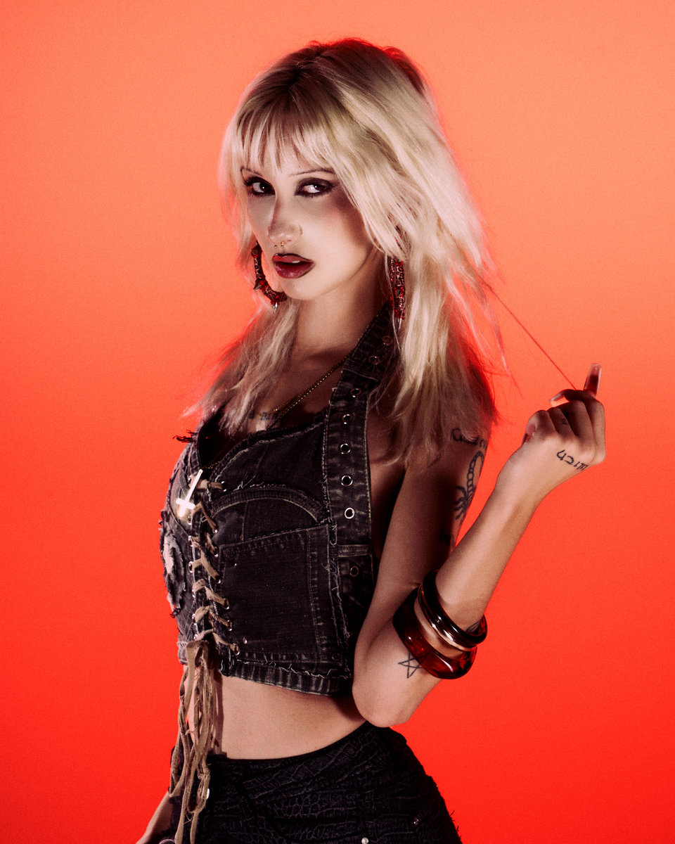 TOTO DE LOCA | Metrika