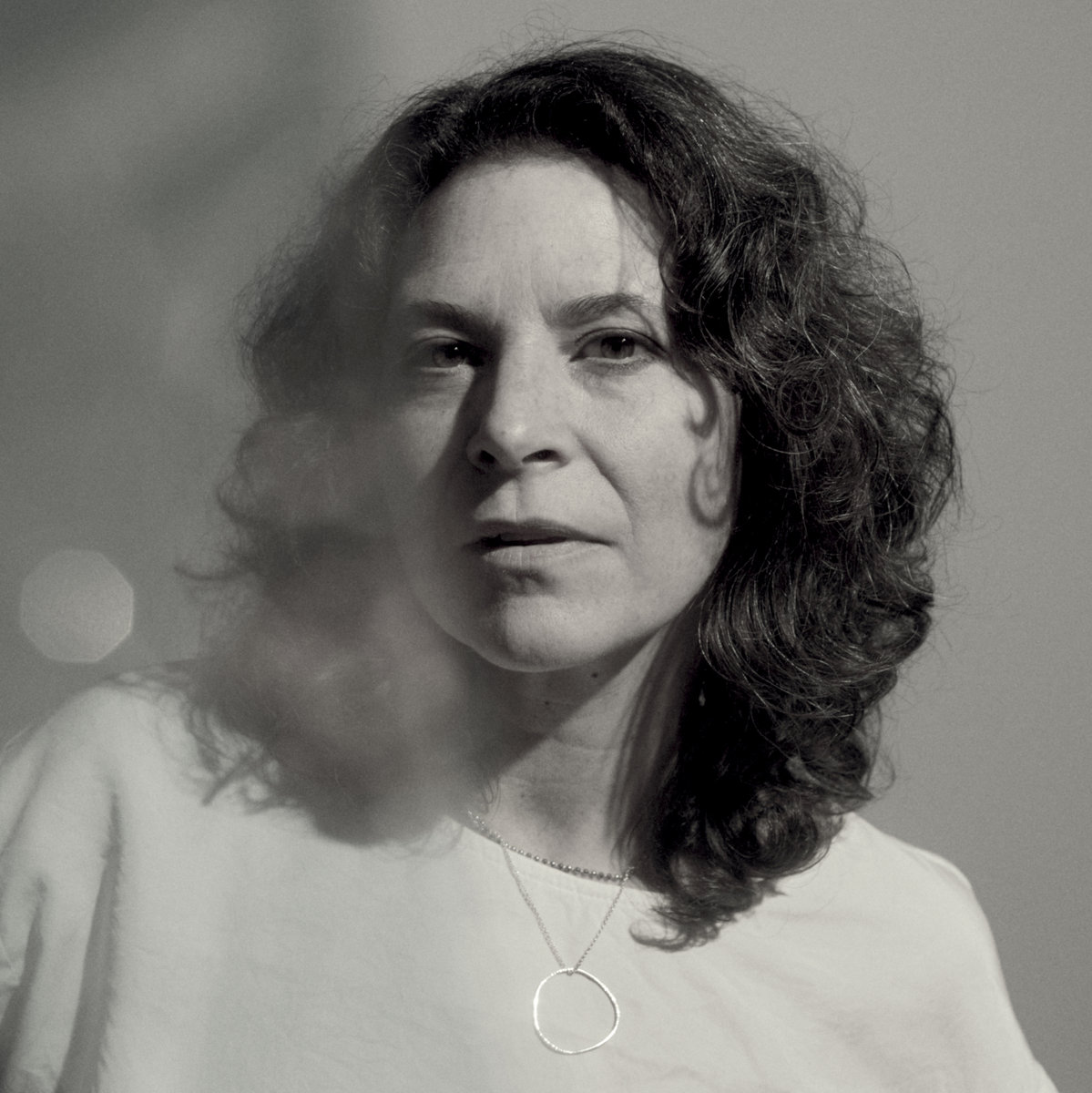 Ghosts in the Garden | Kris Delmhorst