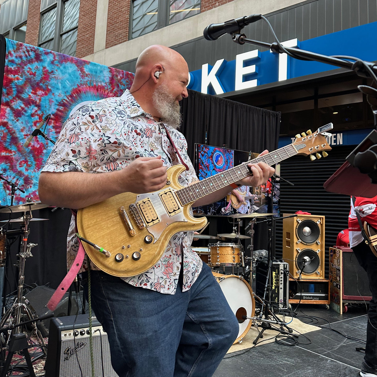 Sunday Morning Live, Vol. 1 | Dave Martin and the GIPC Band | Dave Martin