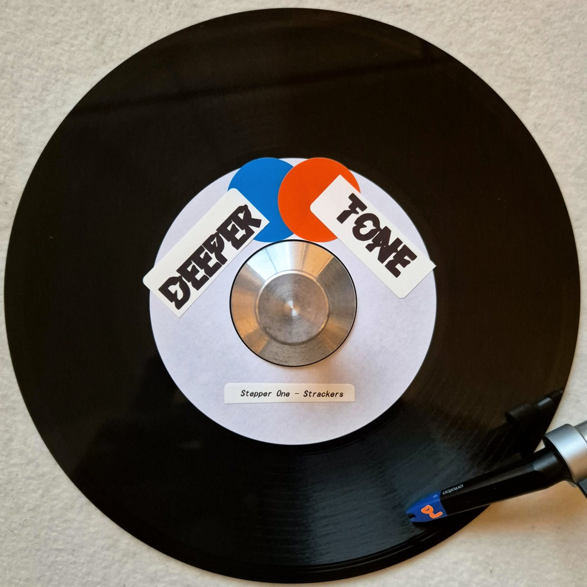 Stepper One - Strackers (Limited 7" Polyvinyl) (Deeper Tone) | Stepper One | Shaolin Records