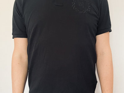 MALHKEBRE "CROWN & NAILS" ¨POLO - BLACK ON BLACK | ARS LONGA VITA BREVIS