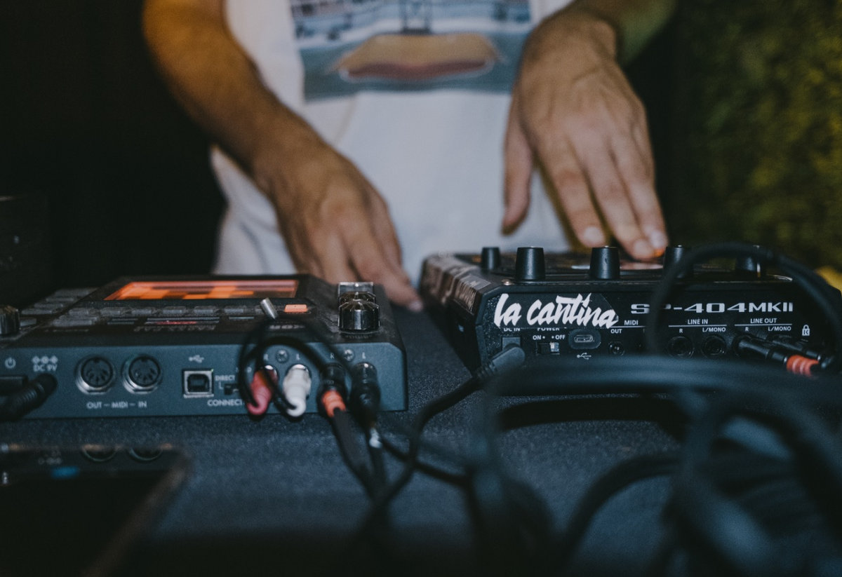 Echoes of One | La Cantina